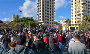 سوريا .. احتجاجات في اللاذقية وطرطوس للمطالبة بالإفراج عن المعت…