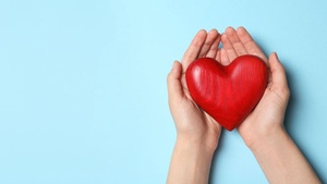 آذرماه و افزایش افراد موفق به اهدای خون در قم | حسن شیخ حائری